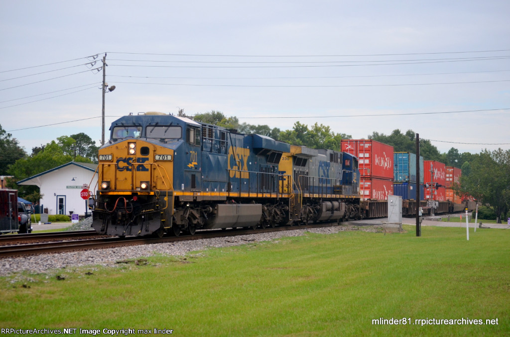 CSX 701